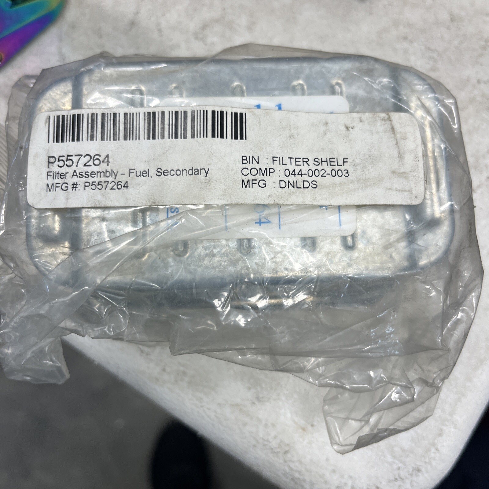 DONALDSON P557264 - Fuel filter cross reference