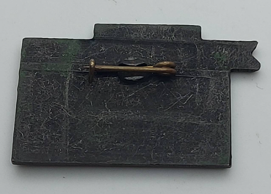 Russian cruiser ship 1917. Russia USSR, old vintage metal pin, badge ...