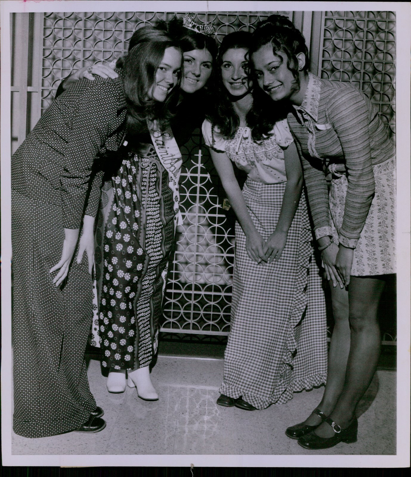 LG866 '72 Original Photo MARY JO GODFREY Miss St Paul Beauty Pageant ...