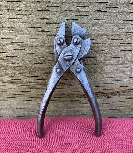 Vintage W Schollhorn Bernards Pliers & Cutters Leatherworking Old Tool ...