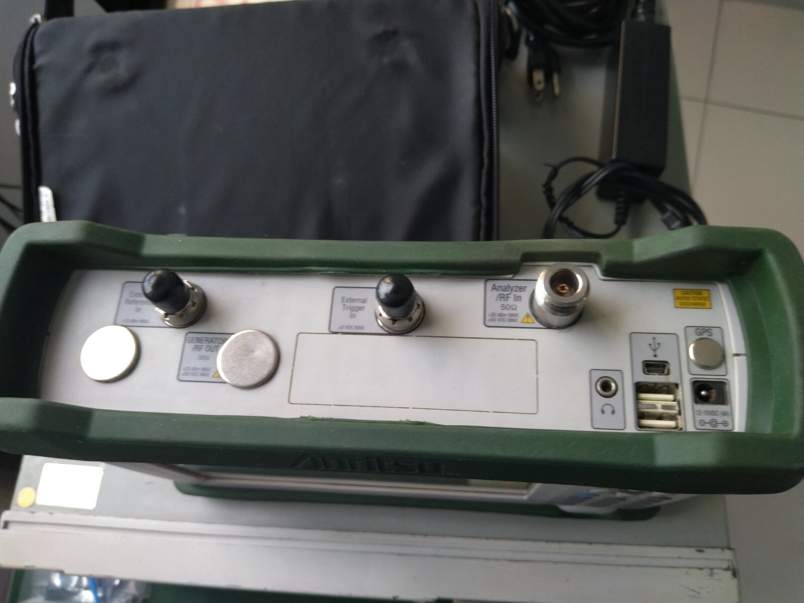 Anritsu MS2711E Handheld Spectrum Analyzer 9kHz to 3GHz , Hand bag, ACV ...