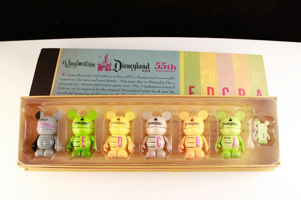 Vinylmation Pins List 2011