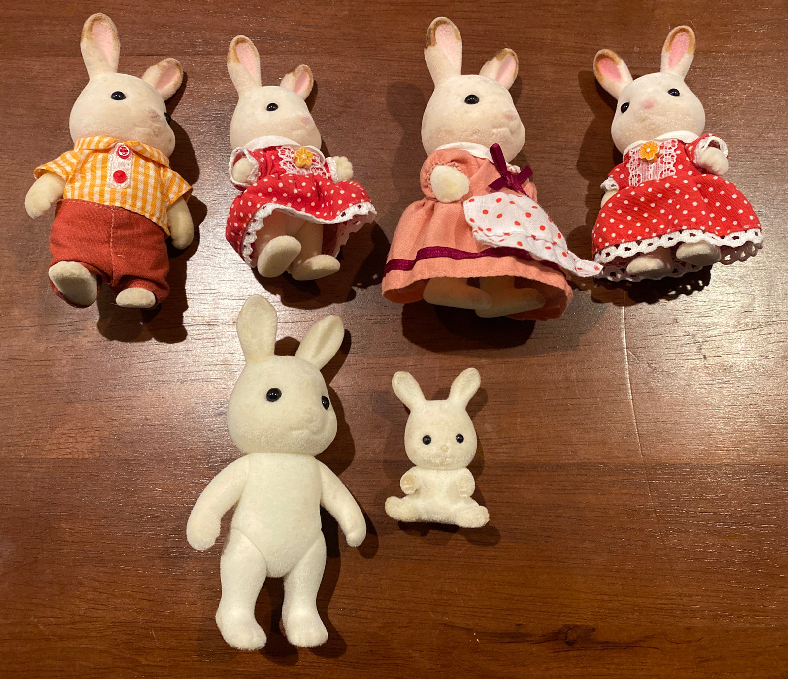 Lot of 6 Calico Critters Rabbits Really Sweet. Good Condition | eBay
