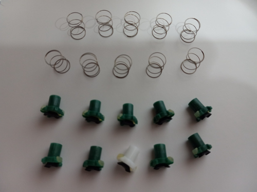 Commodore 128 keys - keyboard parts plungers and springs lot of 10 | eBay