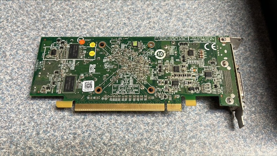 AMD Radeon Graphic PCI-E Card P/N: 7120236200G and Model: C090 N136 ...