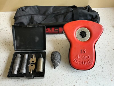 ALKO Caravan Wheel Lock Kit No 13. Great Condition. Comes with 2 Keys ...