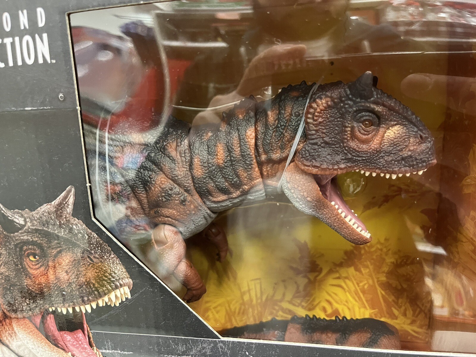 Mattel Jurassic Park World Hammond Collection Carnotaurus Dinosaur ...