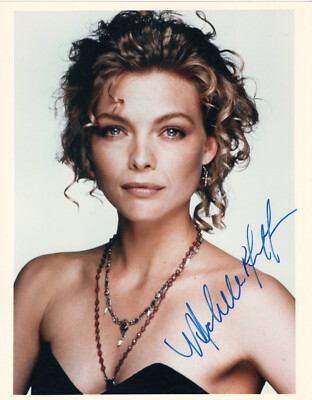 W@W MICHELLE PFEIFFER SIGNED AUTOGRAPH 8X10 PHOTO BECKETT BAS | eBay