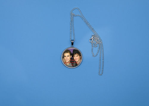 The Vampire Diaries Necklace Chain Pendant TVD Stefan Damon Earrings ...