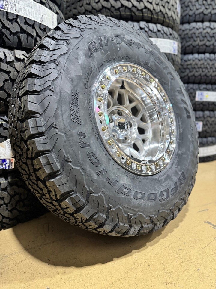4 17x9 KMC KM235 Crawl Beadlock Wheels 37" BFG KO2 Tires 5x5 Jeep ...