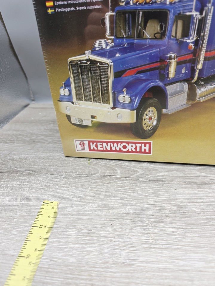 Vintage 1981 Snap Tite Model Kit Kenworth W900 Aerodyne Truck Sealed by ...