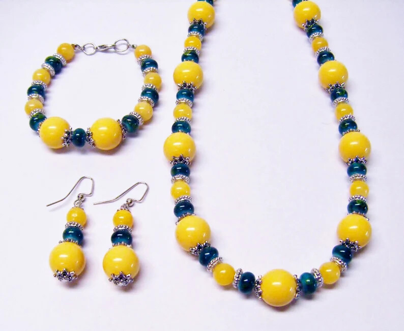 Yellow Howlite w/Yellow Natural Stone Beads Necklace/Bracelet/Earrings ...