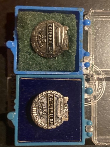 CATERPILLAR 10 & 15 YEAR EMPLOYEE BADGE SERVICE PINS .5” Sterling ...
