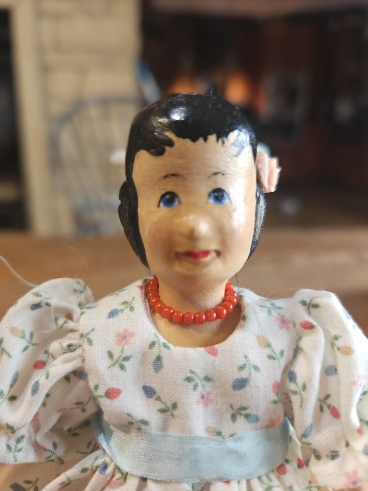 Vintage Artist Judy Brown Carved Wood Hitty Doll 6 1/2" with Trunk | eBay