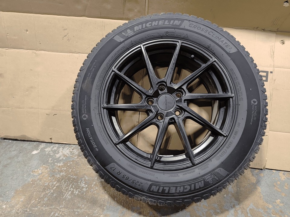 2019-2025 Toyota RAV4 Liquid Metal Shadow Alloy Wheels R17 7.5J 225/65 ...