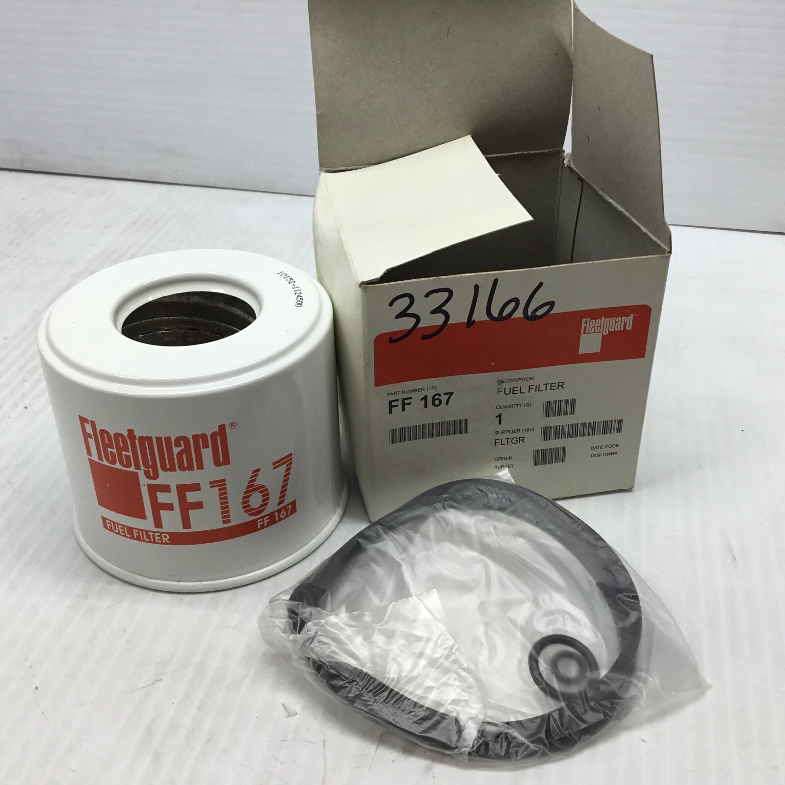 BOMAG 31400469 - Cross reference fuel filters