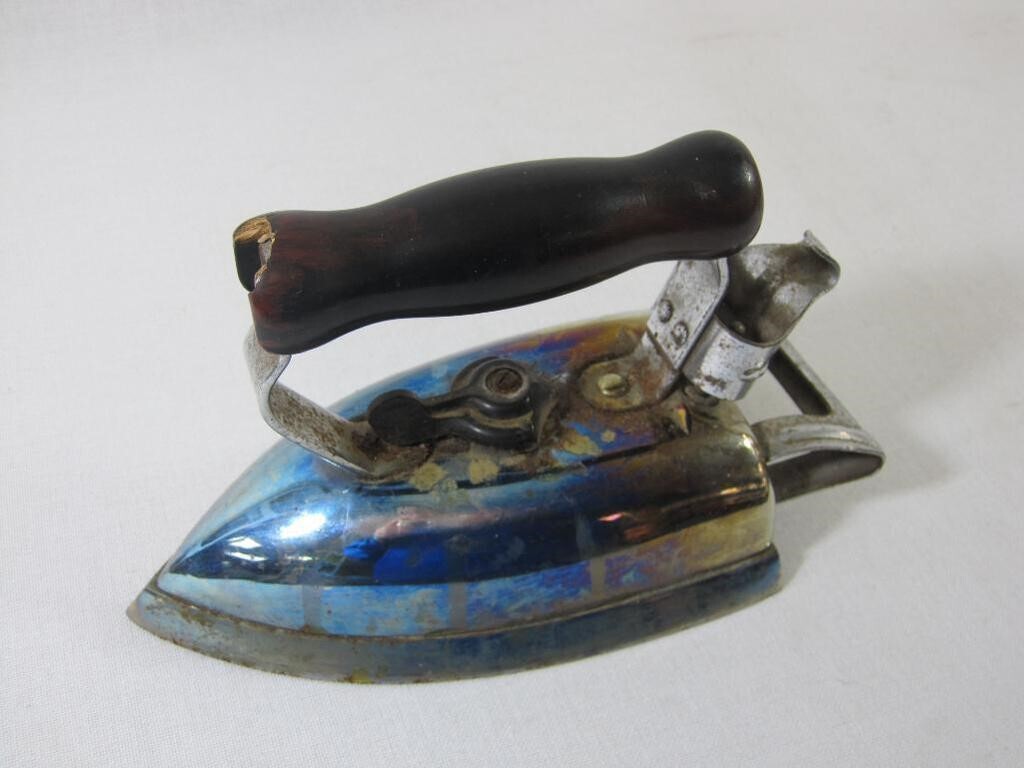 Vintage Westinghouse Iron