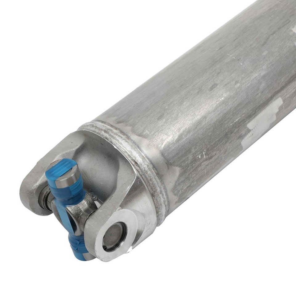 RWD Rear Driveshaft For GMC Sierra 2500 HD & Chevrolet Silverado 2500 ...