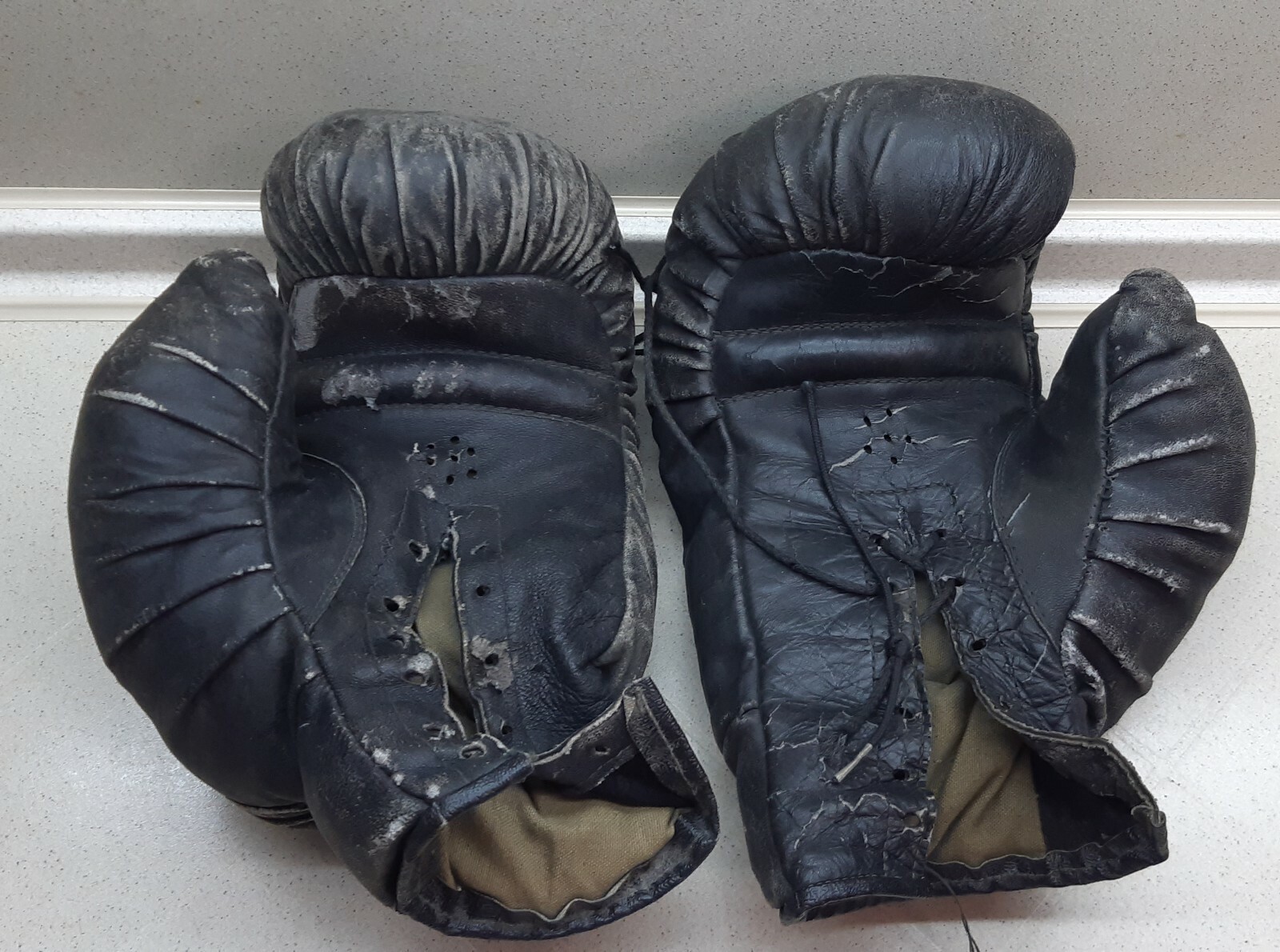 Vintage USSR Leather Boxing Gloves Soviet USSR 1970 | eBay