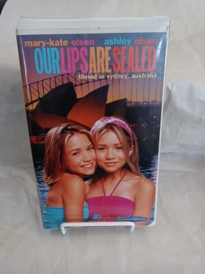 Mary-Kate And Ashley’s Our Lips Are Sealed (VHS, 2000, Clamshell See ...