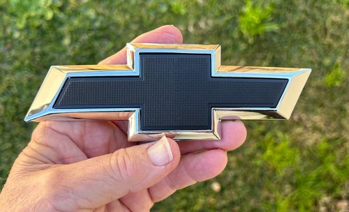 CHEVROLET BLACK & CHROME BOWTIE BADGE Emblem fit Chev Holden or Man ...