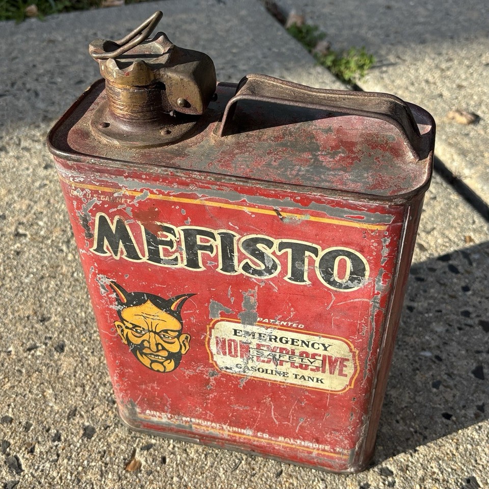 Mefisto Non-Explosive Safety One 1 Gallon Gas Can Devil Demon Rare Gas ...