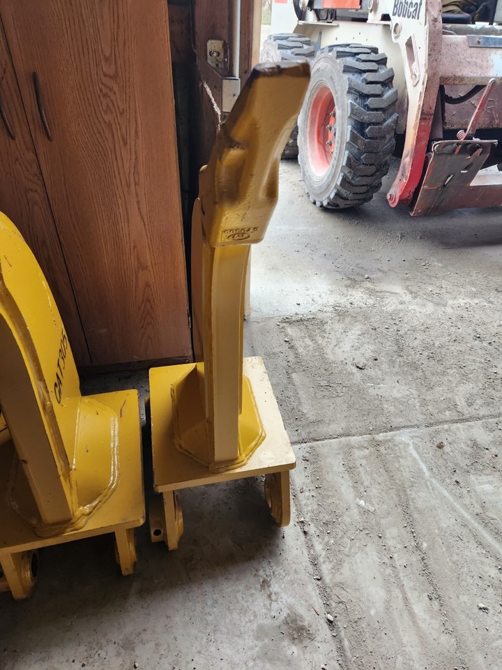 NEW Caterpillar 307 308 Frost Ripper Tooth Excavator Stump Root 50mm ...