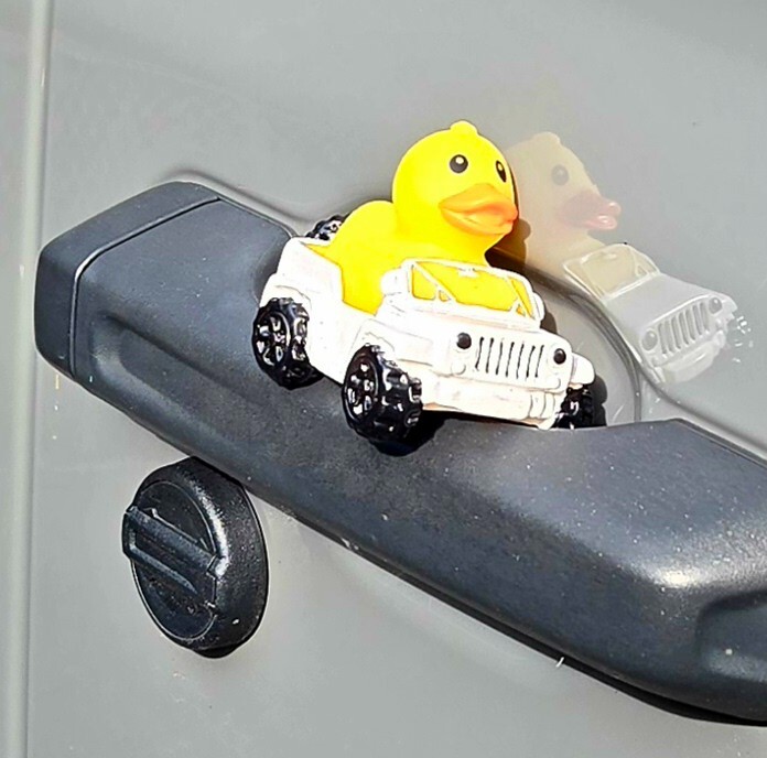New Color! A set (5) Rubber Ducks in White 4x4 vehicle, duck a Jeep ...