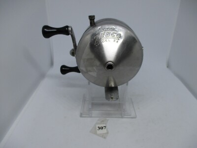 Vintage Super Zebco 22 Marble Thumb Control Spincasting Fishing Reel ...