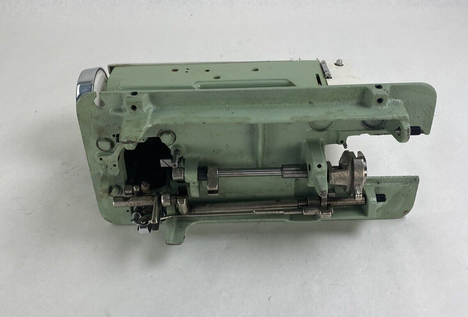 Vintage Dressmaker Sewing Machine Model Number 205 For Parts or Repair ...