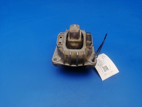 BMW 5 GT F07 2011 3.0 Diesel 180kW Engine mount bracket 2211 6777371 ...