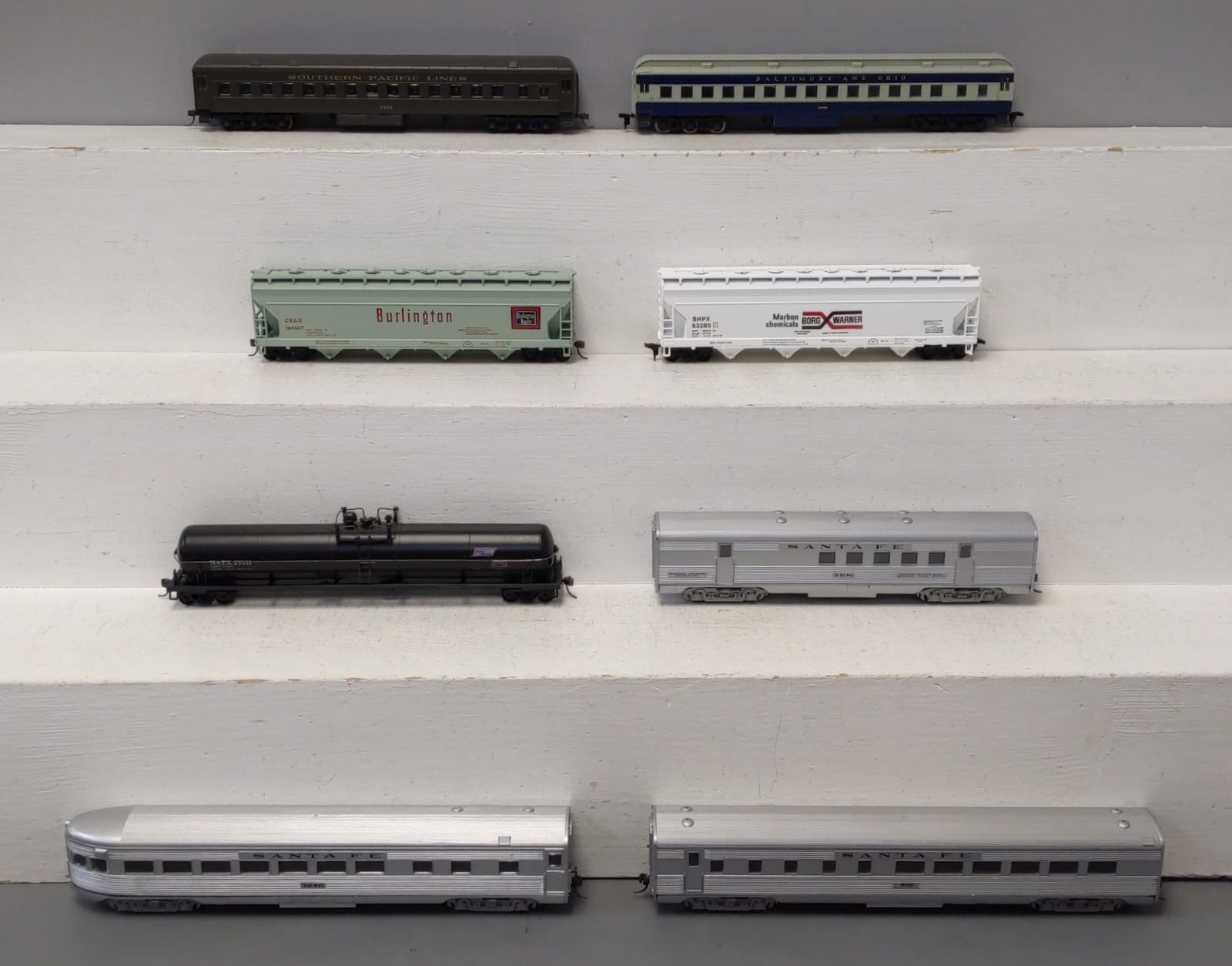 Athearn HO Scale Assorted Freight Cars [8]/Box | eBay