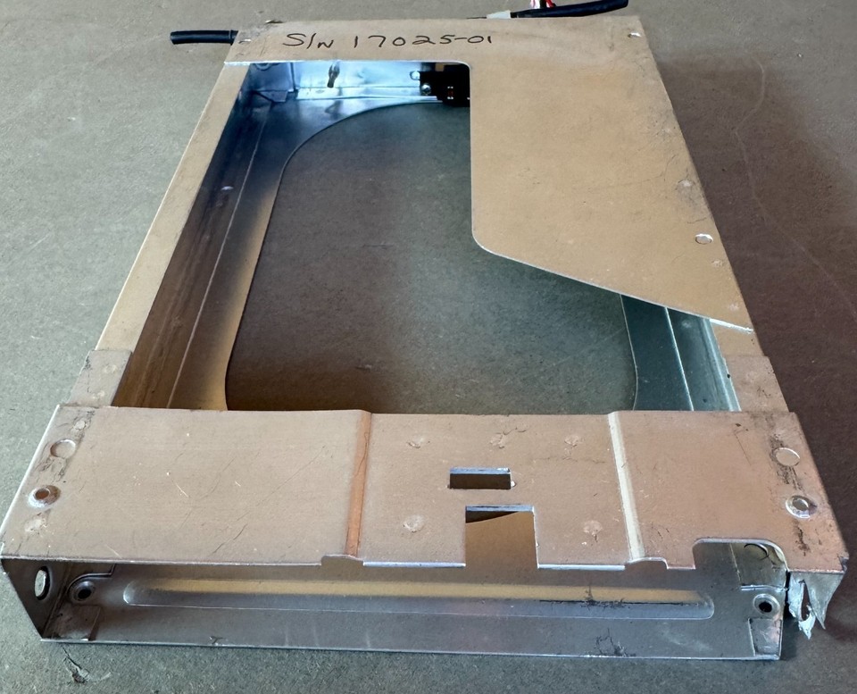 BENDIX/KING KN-64 DME (P/N 066 1088-00) with mounting tray | eBay