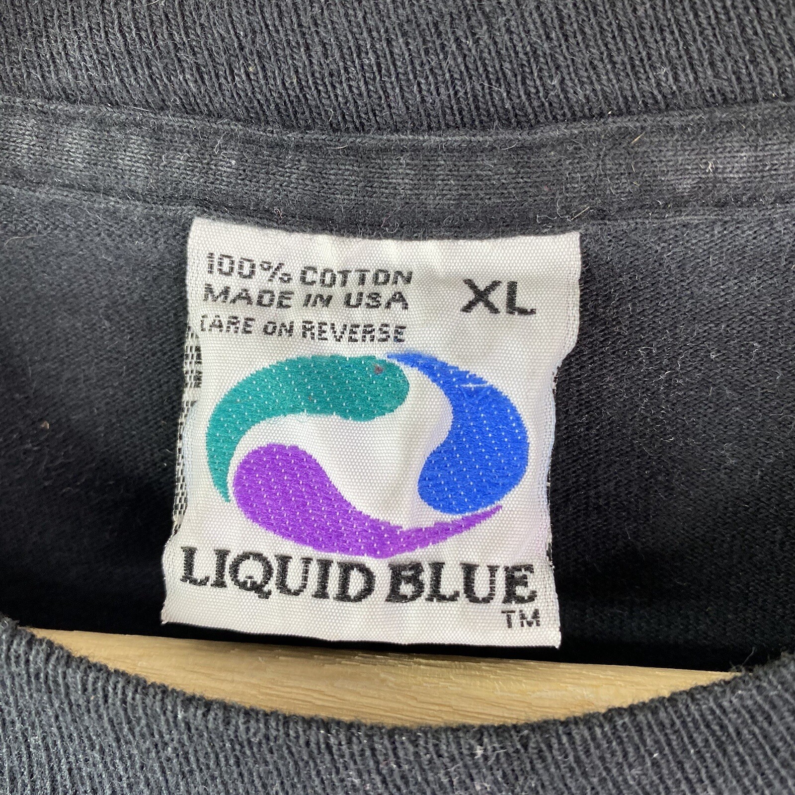 Vintage 1996 Liquid Blue Red Green Dragon Face AOP Do… - Gem