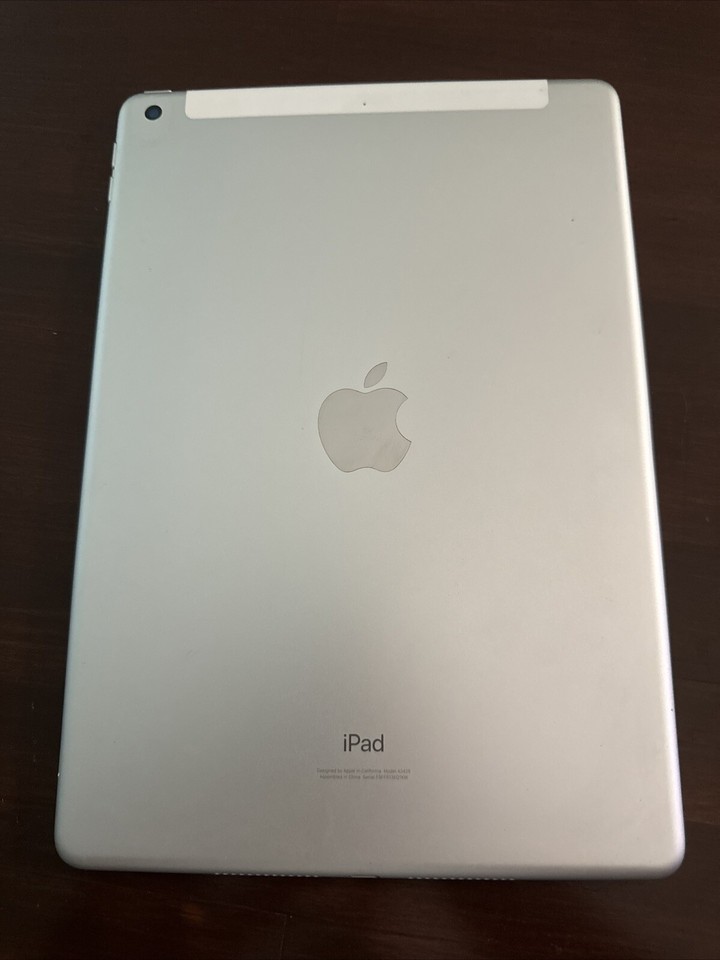 Apple iPad (8th Generation) A2428 32 GB, Wi-Fi + 4G, 10.2 in - Silver ...