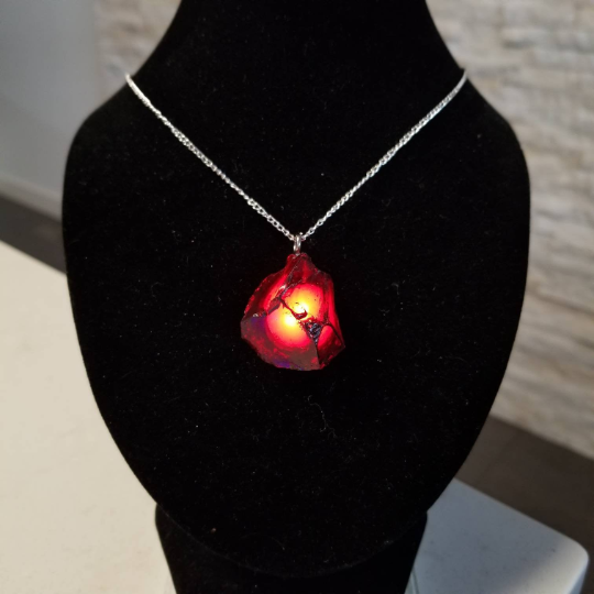 Raw Infinity Stone Pendant Necklace kryptonite sorcerer gauntlet ...