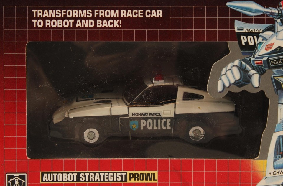 MIB Vintage 1984 G1 Hasbro TRANSFORMERS Autobot Strategist Prowl POLICE ...