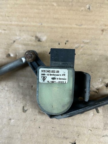 PORSCHE Panamera 970 Sensore di livello dei fari anteriori 97034302203 ...