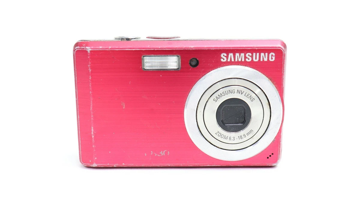 Samsung Smart Camera Pink