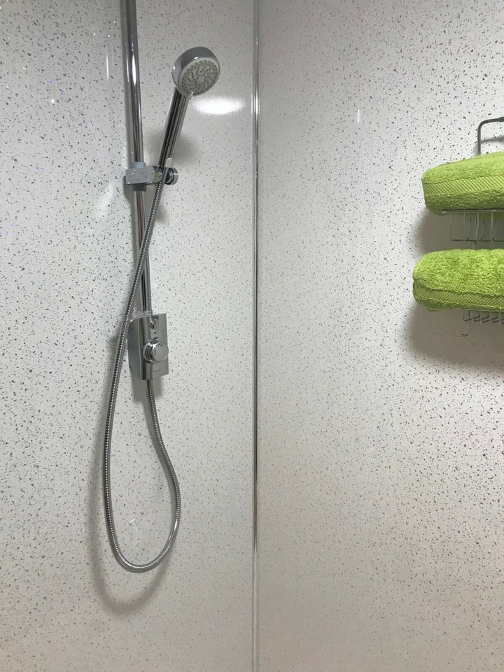 Shower Panels 1000mm Wide x 2.4m Large Bathroom Wet Wall Cladding PVC ...