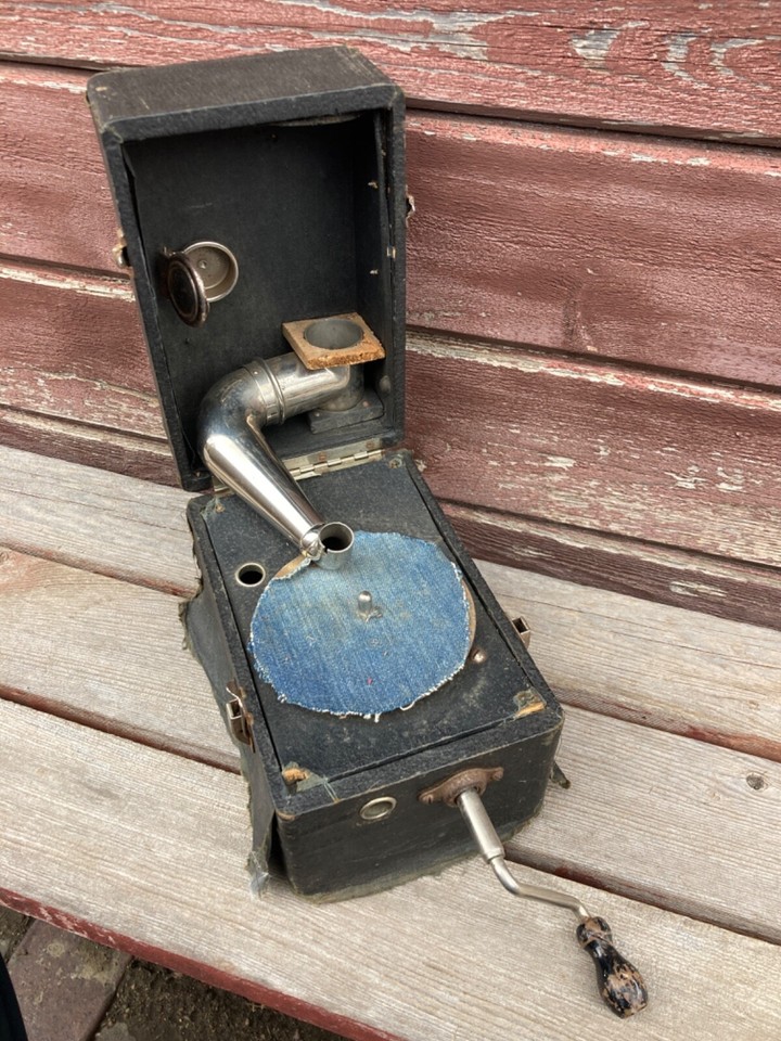 ANTIQUE THORENS EXCELDA SMALL PHONOGRAPH GRAMOPHONE PORTABLE RECORD ...