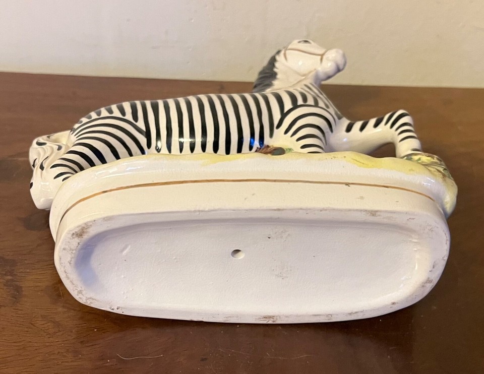 Antique Early 20th century English Victorian Staffordshire Pottery ...