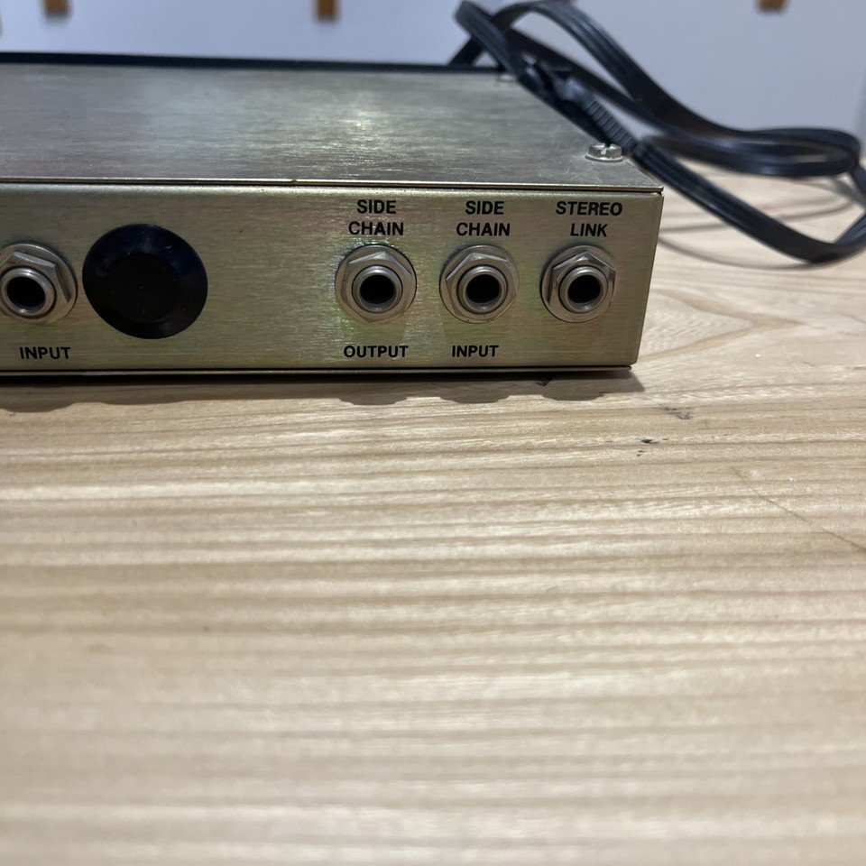 Furman LC-3A Limiter Compressor Dynamic Range Audio Processor Tested ...