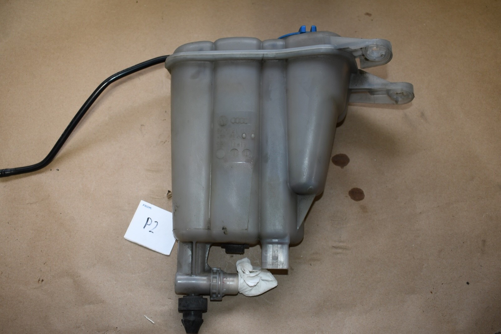 09-17 AUDI A4 A5 Q5 2.0L COOLANT EXPANSION RESERVOIR TANK 8K0 121 403 H ...