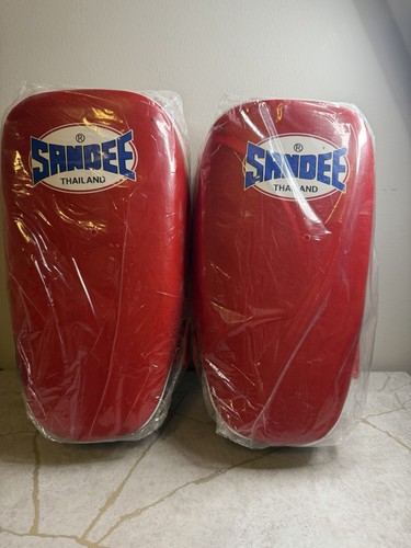 Sandee Muay Thai Kick Pads Small Large Kickboxing Pads MMA Coaching ...
