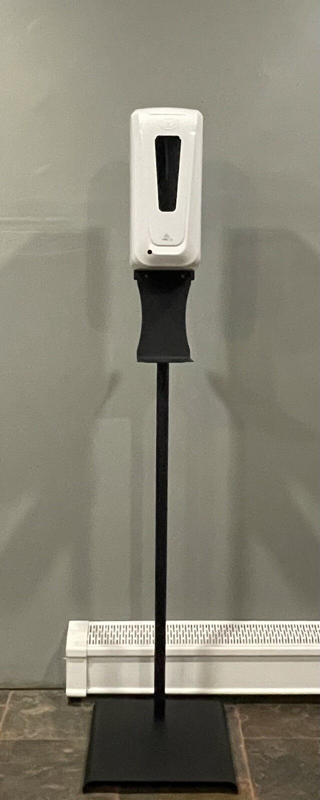 Zep Touch-Free Motion Activated 2500ml Hand Sanitizer Dispenser for ...