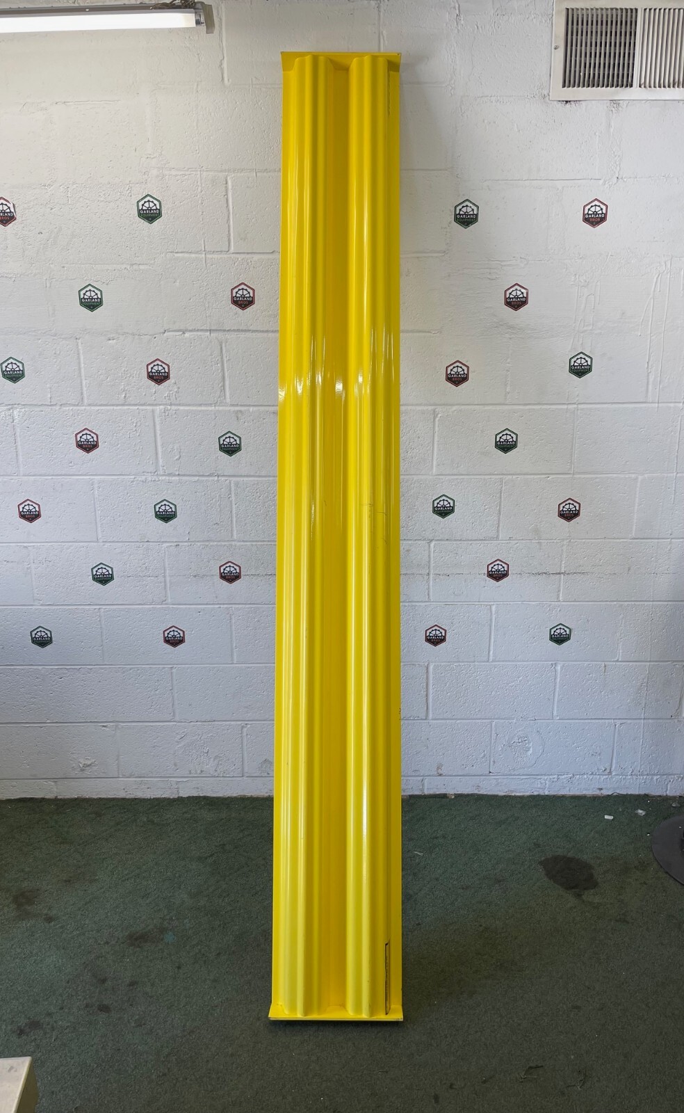 Torbeck Industries SAF T RAIL RT-23, 2 Ribbed Bolt On Style Guard Rail ...