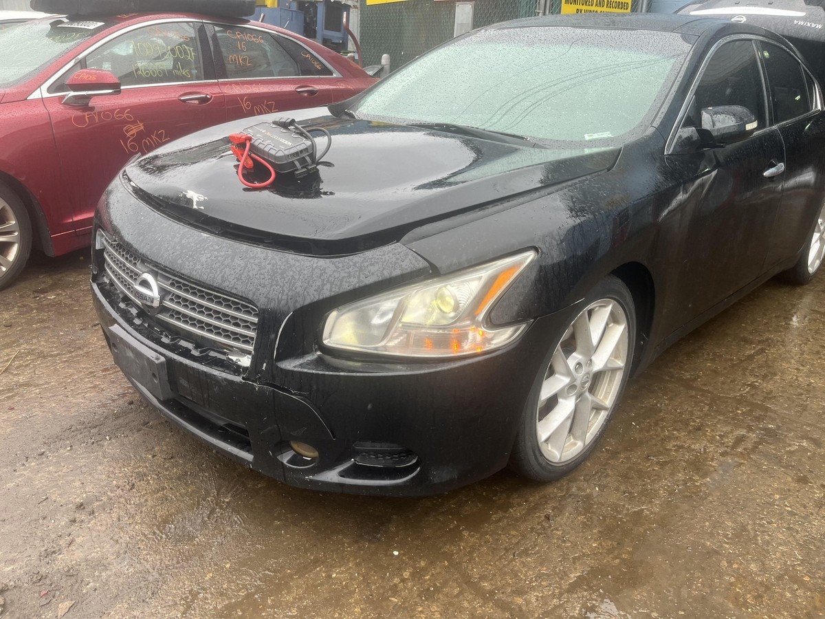 Nissan Maxima 09