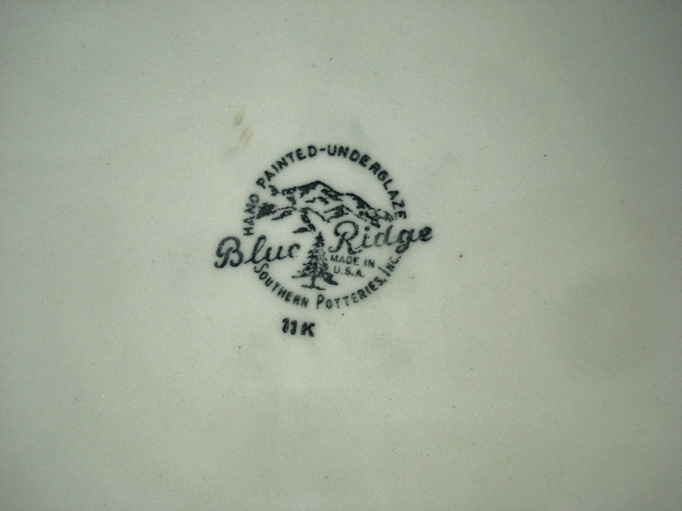 Blue Ridge Southern Potteries Chicken Pickins 9" Plate Hen Rooster Red ...