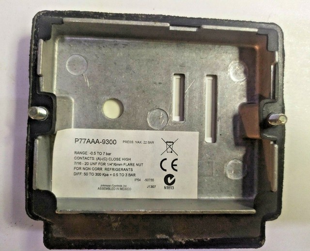 Johnson Controls P77aaa-9300 Low Pressure Switch Dam 7 40500080 for ...